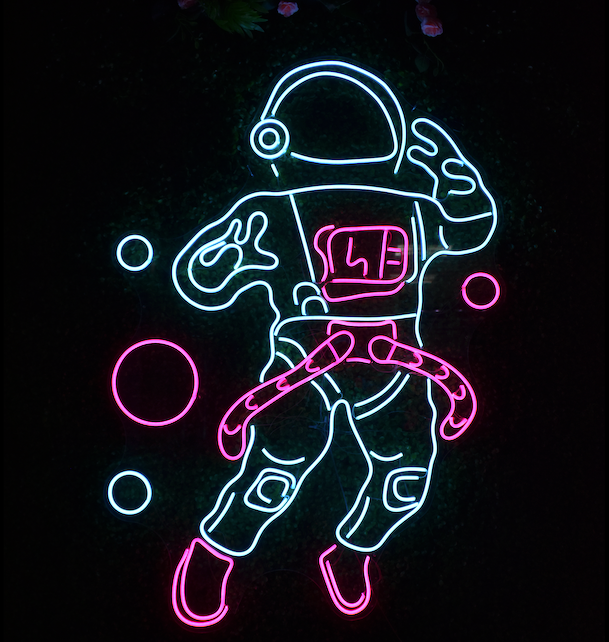 Astronaut Neon Signs – Zen Neon